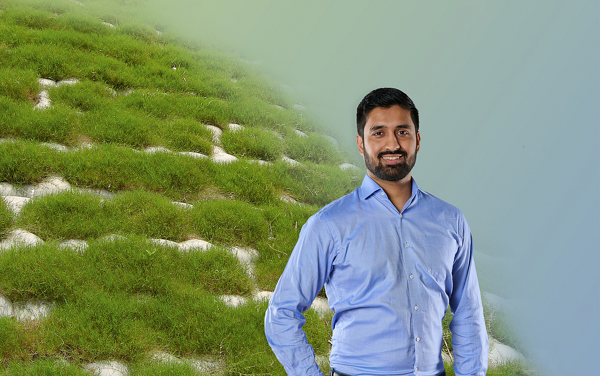 Concrete mats for erosion control in the event of flooding